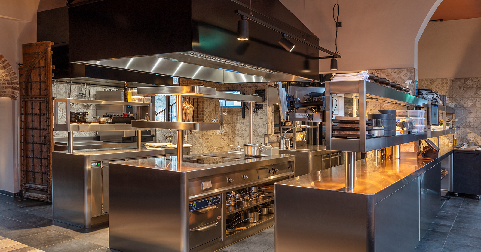 Qook! | Professionele horeca keukens op maat | Woerden